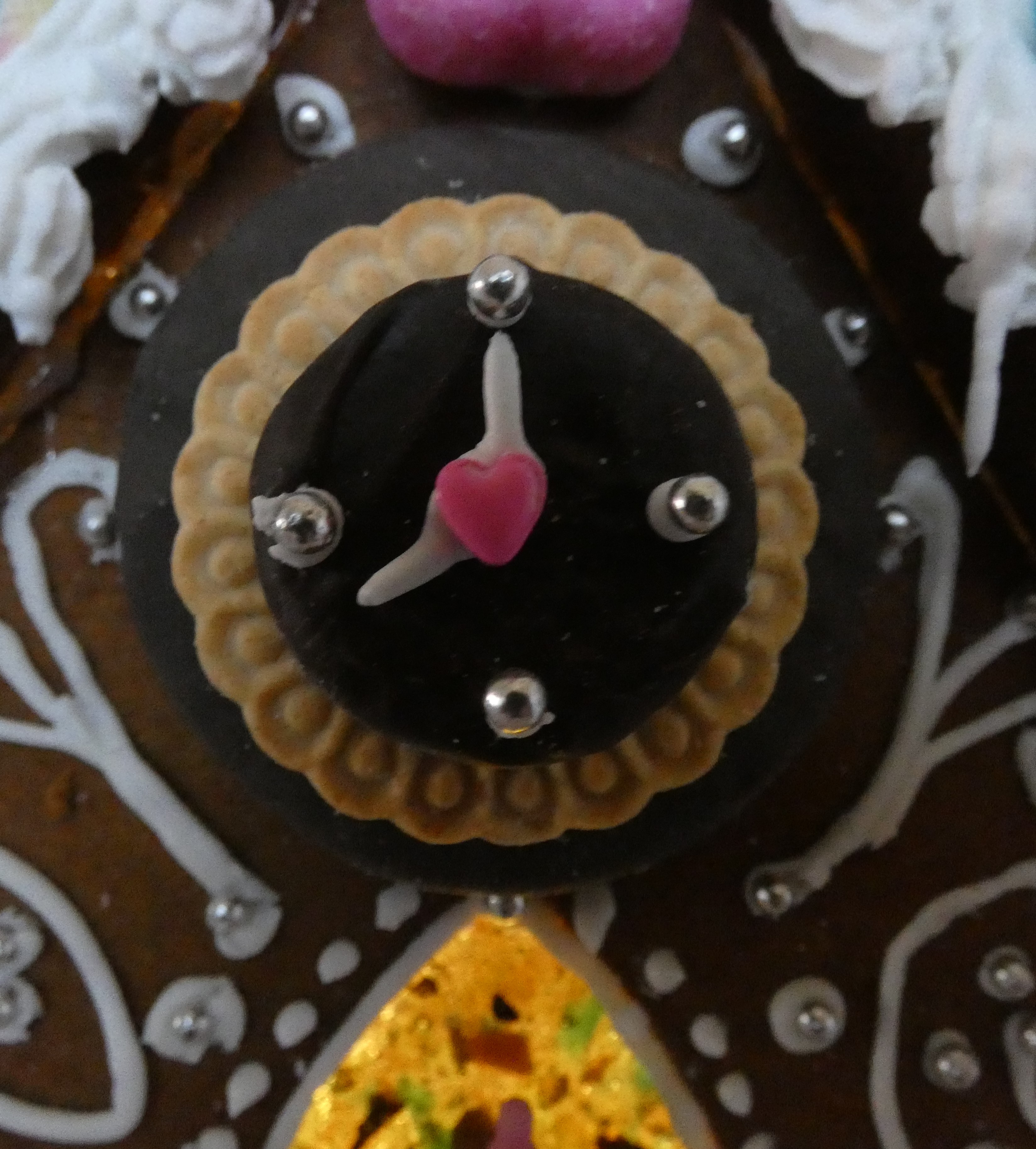 Layering Details for a Magical Gingerbread House | Little Tudor on the ...